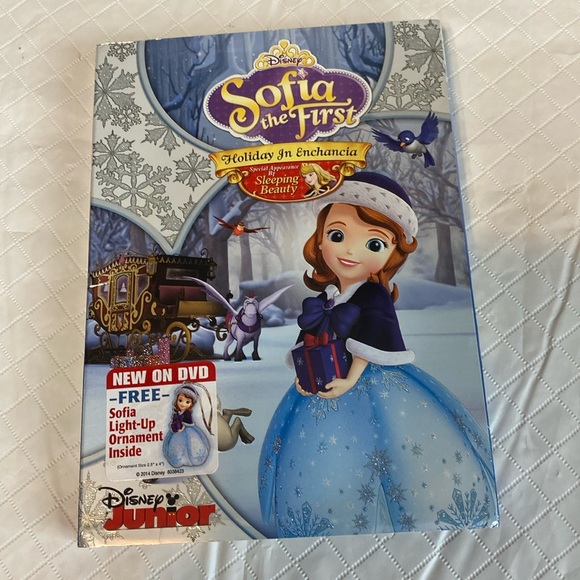 Disney | Media | Disney Junior Sofia The First Holiday In Enchancia Dvd | Poshmark